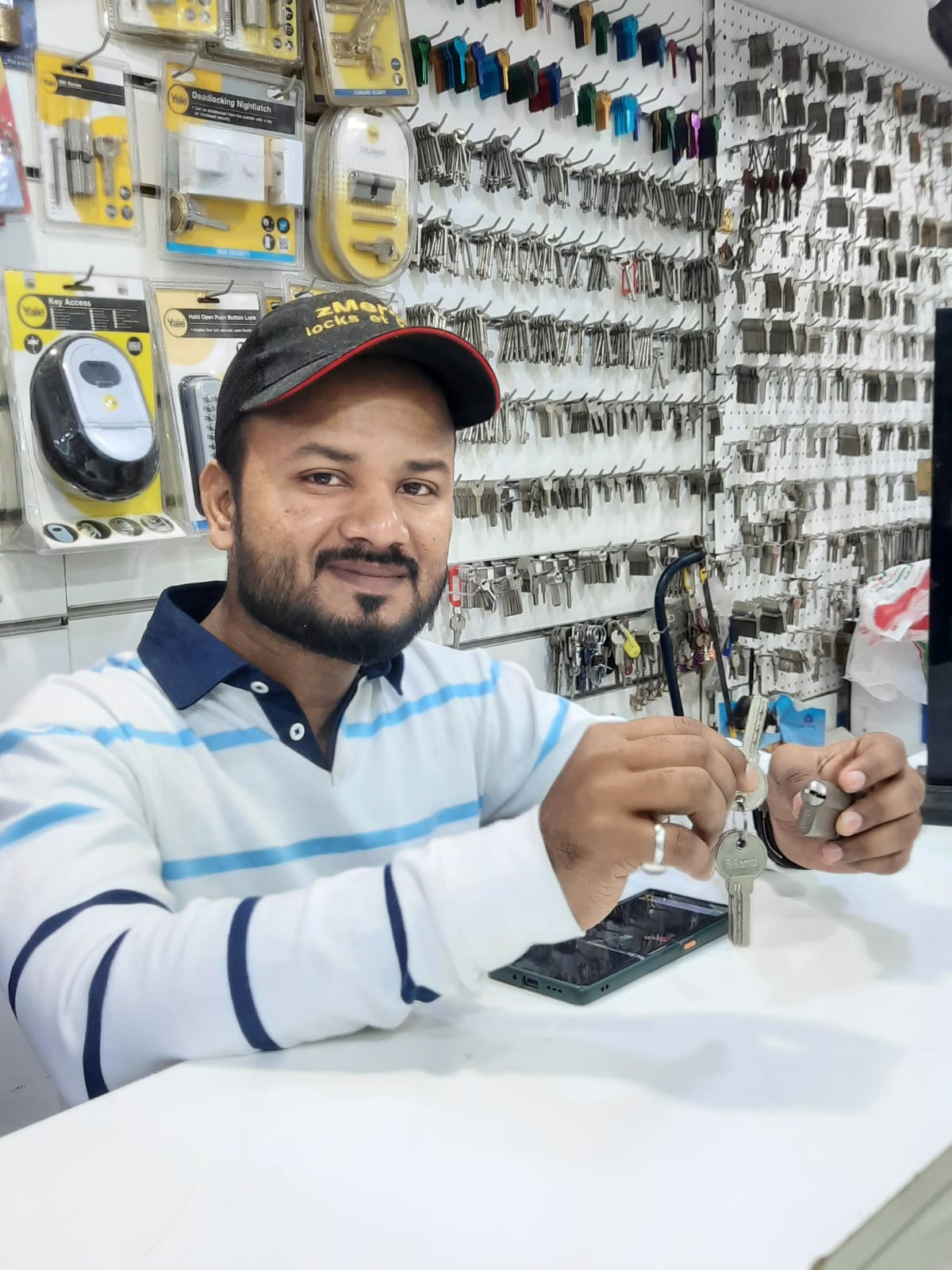 Door Key Maker Door Key Maker Dubai Door Key Maker Near Me 0504092786 Door Key Maker Door Key Maker Dubai Door Key Maker Near Me 0504092786